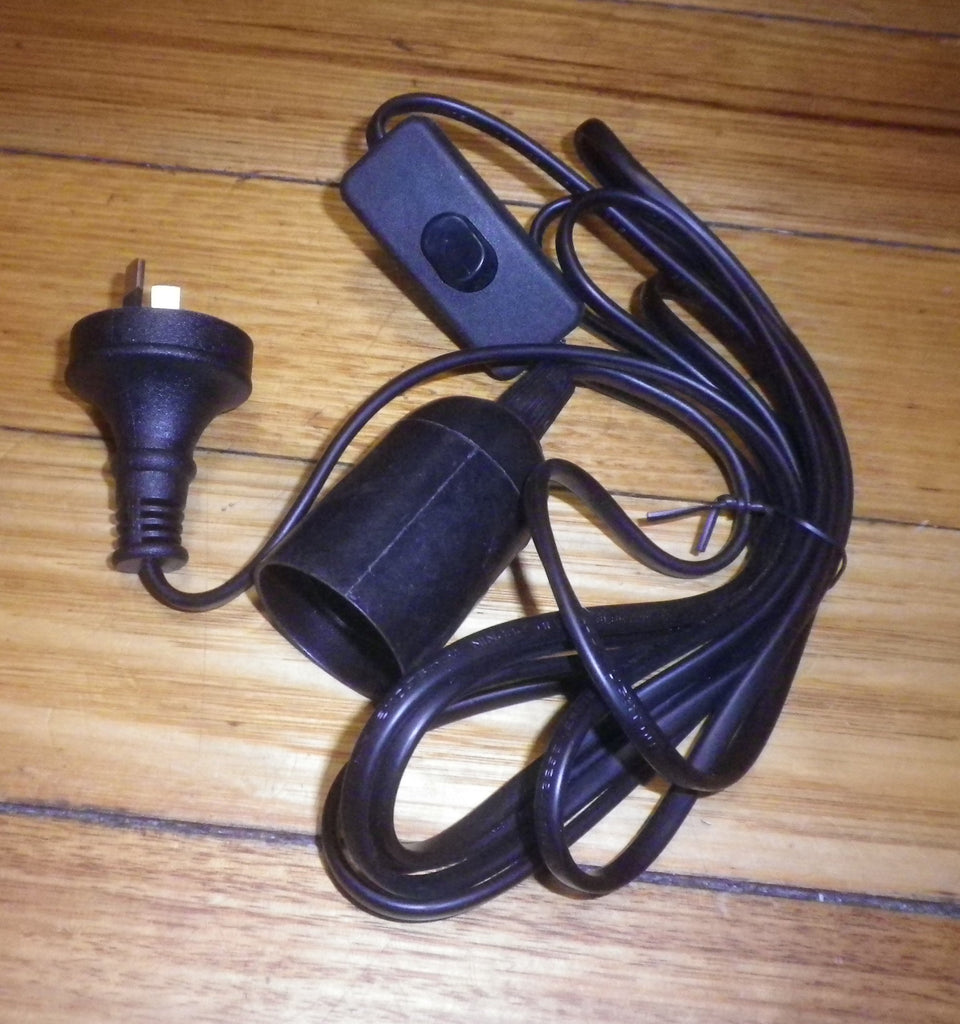 Black 3mtr Lamp Mains Cord & Plug with Inline Switch & ES Socket - Par ...