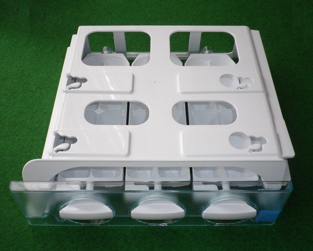 Westinghouse WBE5100SB Triple Ice Cube Tray Assembly - Part No. 146108 ...
