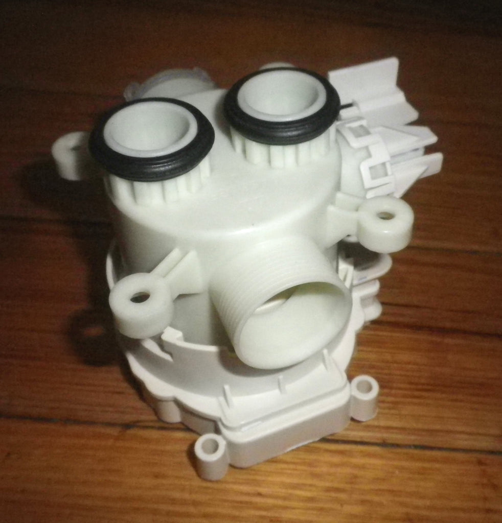 Westinghouse WSF6608 Variant-03 Dishwasher Divertor Valve Assy - Part ...