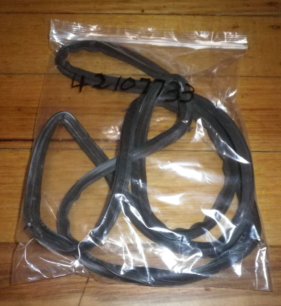 Westinghouse WFE911SB 900mm Wide Oven One Piece Door Seal - # 40558962 ...