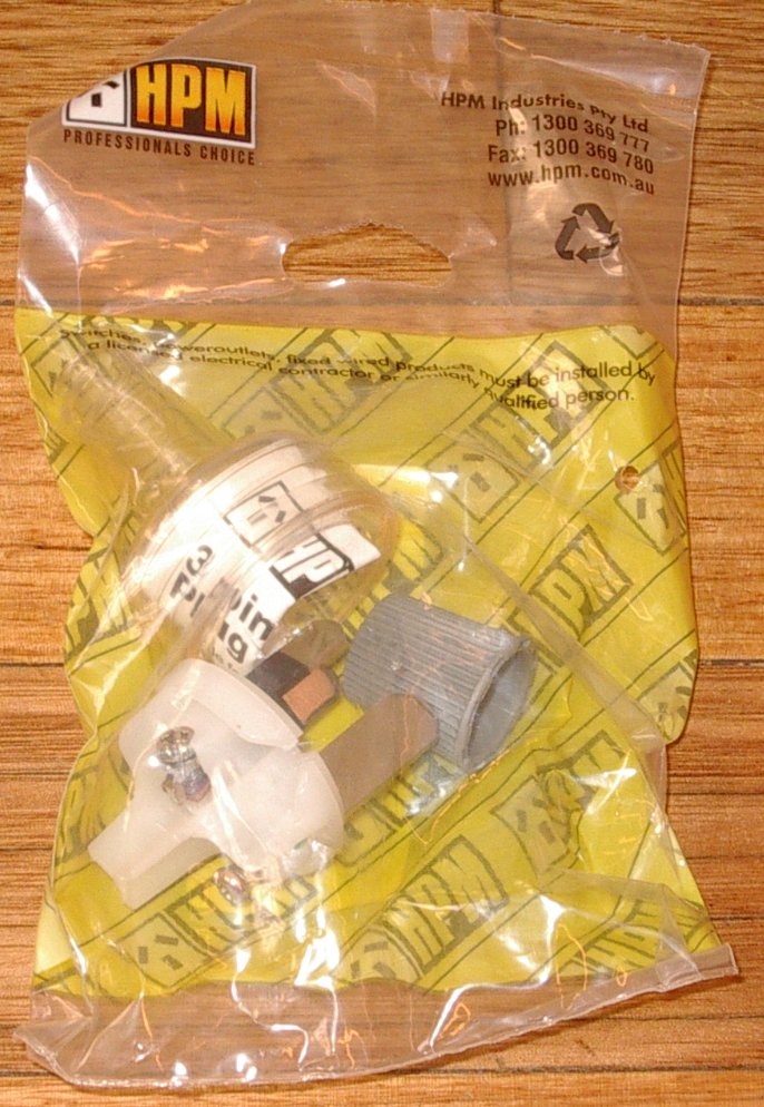 HPM Clear 3pin 15Amp 240V Mains Plug Top - Part # CD100L15CL | Allfix ...