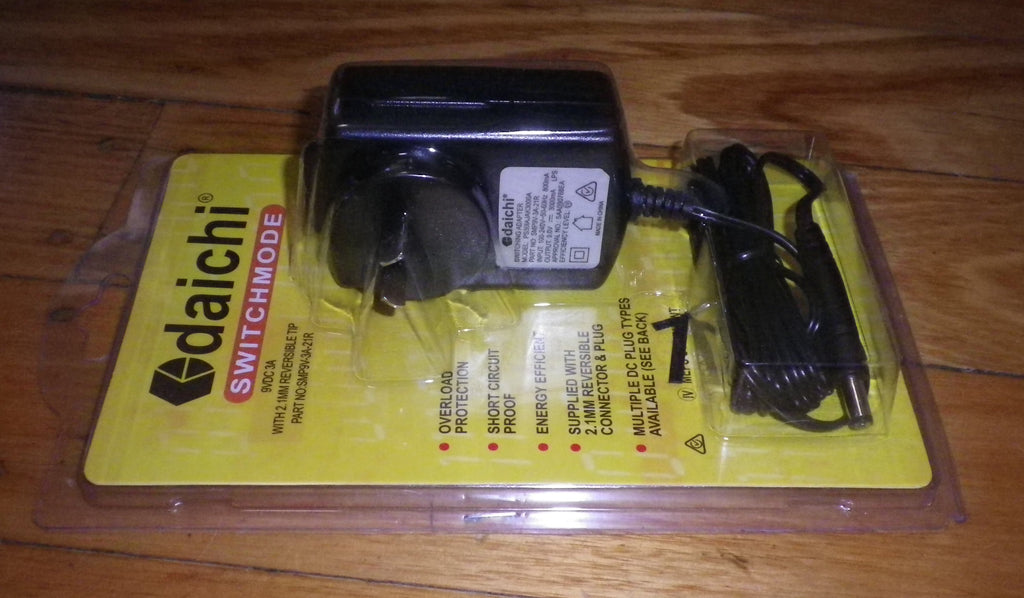 9 Volt 3 Amp Switchmode AC/DC Adaptor with Reversable Plug - Part # SM ...